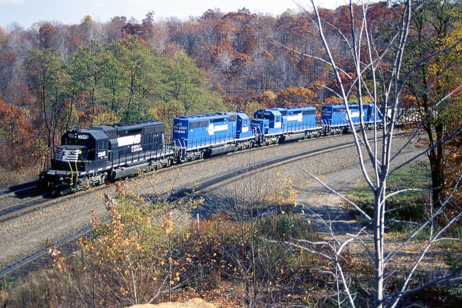 NS 3345 Bennington Curve | Conrail Photo Archive