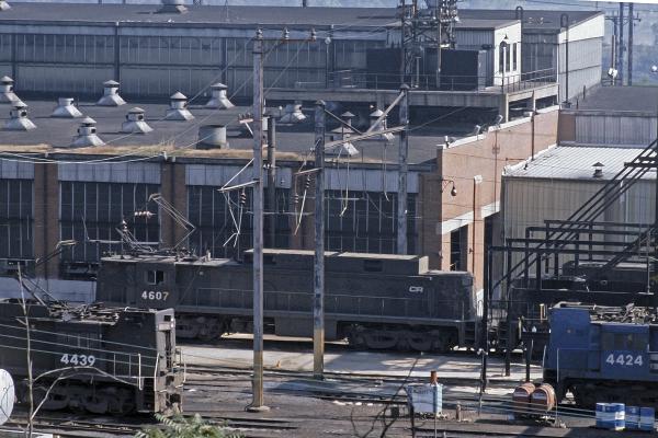 E33 Electrics | Conrail Photo Archive