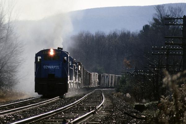 GE U33B | Conrail Photo Archive