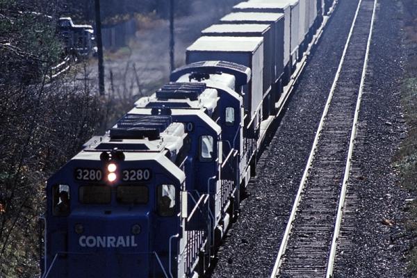 EMD GP40-2 | Conrail Photo Archive