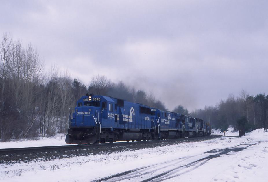 CR 6842 at Washington, MA. on 4/3/93. | Conrail Photo Archive