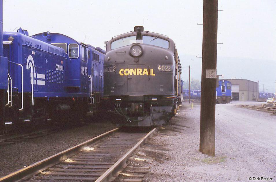 CR 4022 Enola Yard | Conrail Photo Archive