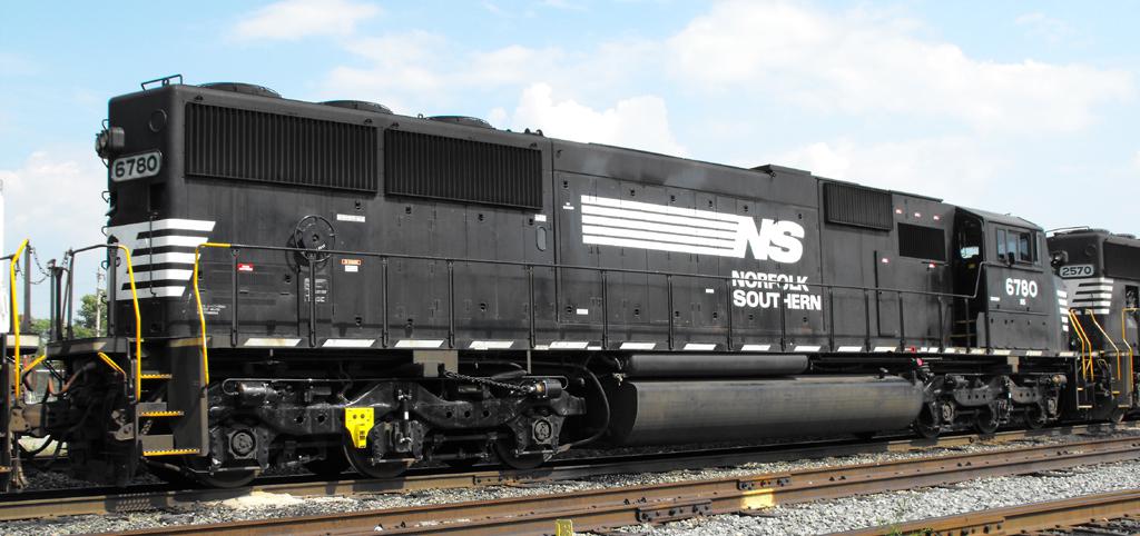 NS 6780 (CR 5530) | Conrail Photo Archive