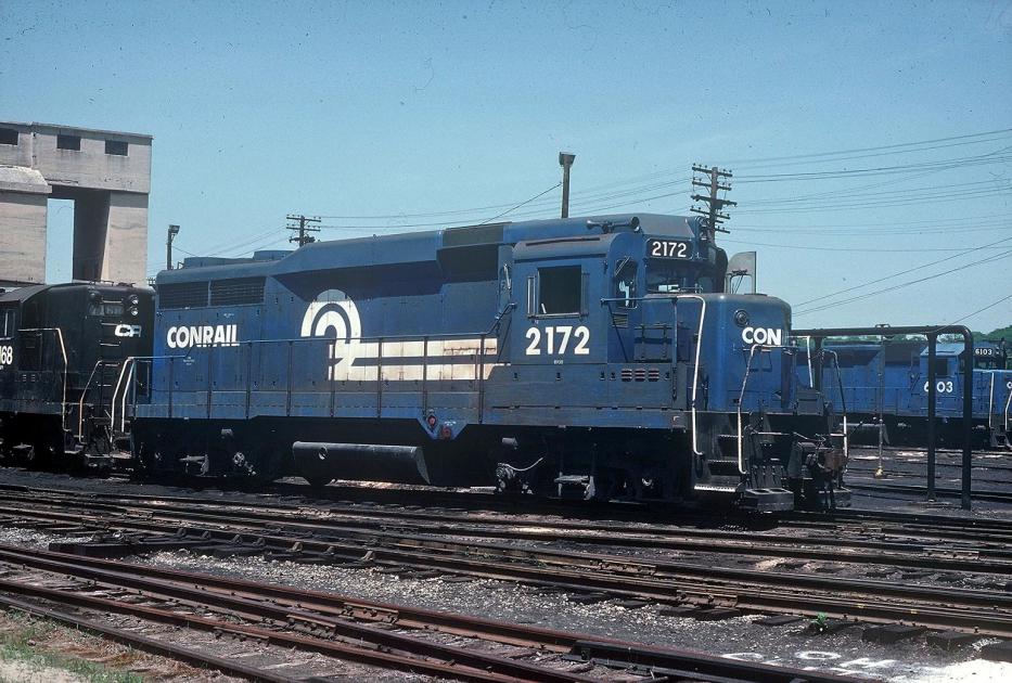 CR 2172 Rutherford, PA 6-10-1978 | Conrail Photo Archive