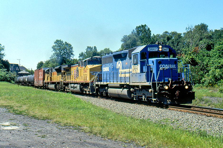 NS 3447 (ex-CR 6998) Phillipsburg, NJ 8-5-2006 | Conrail Photo Archive