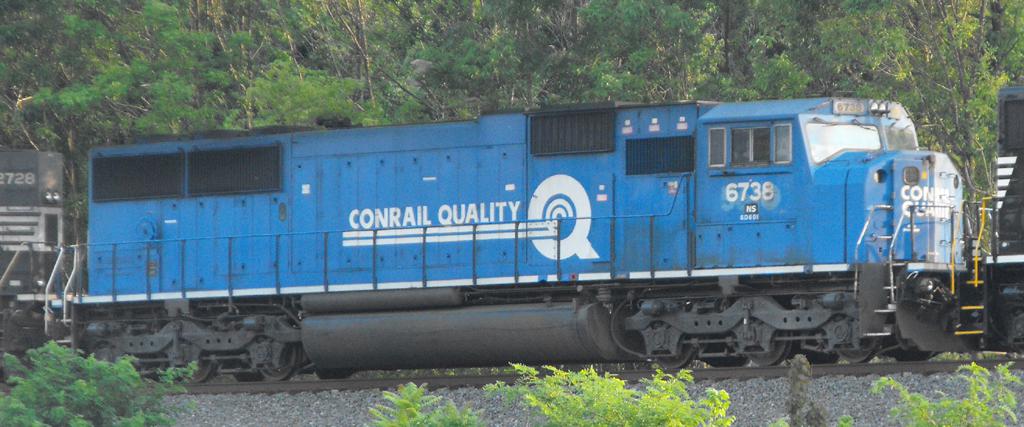 NS 6738 (CR 5610) | Conrail Photo Archive