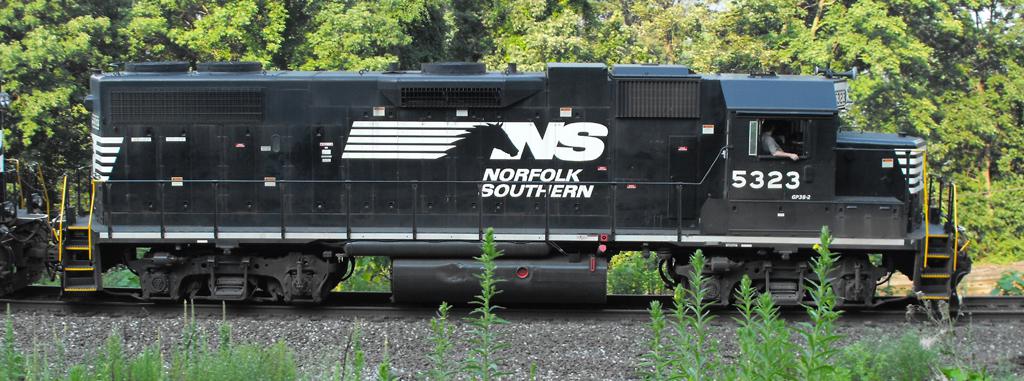 NS 5323 (CR 8149) | Conrail Photo Archive
