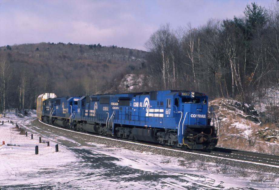 CR 6617 in Middlefield, MA. on 2/29/92. (2) | Conrail Photo Archive