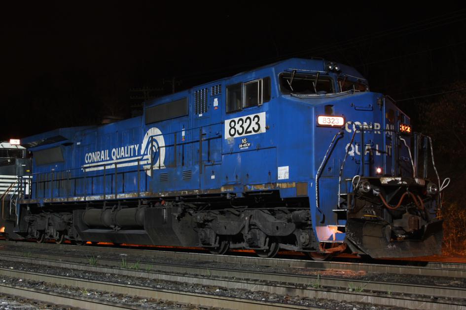 NS 8323 (CR 6065) | Conrail Photo Archive