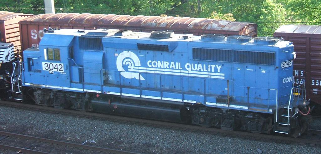NS 3042 (CR 3351) | Conrail Photo Archive