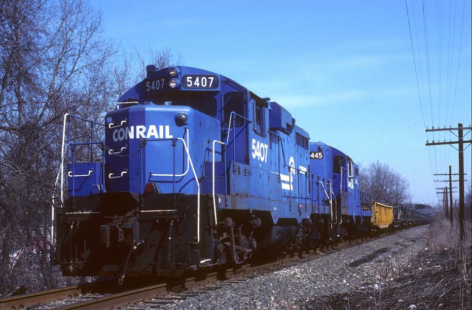 CR 5407 EMD GP8 Akron 03-89 | Conrail Photo Archive