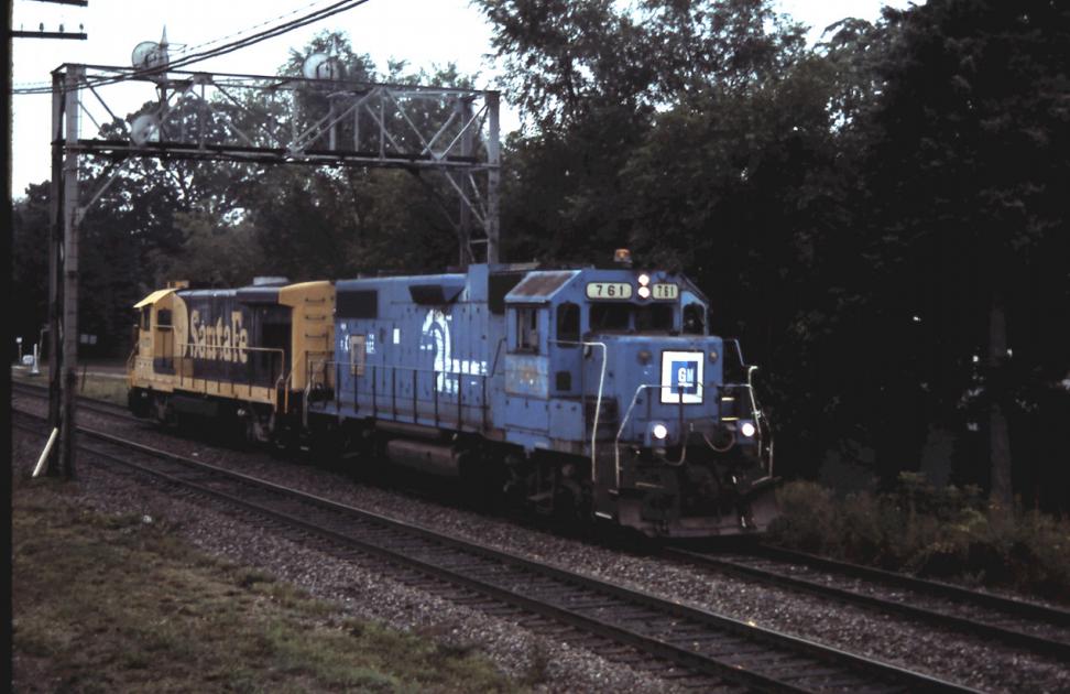 EMDX 761 (CR 7961) | Conrail Photo Archive