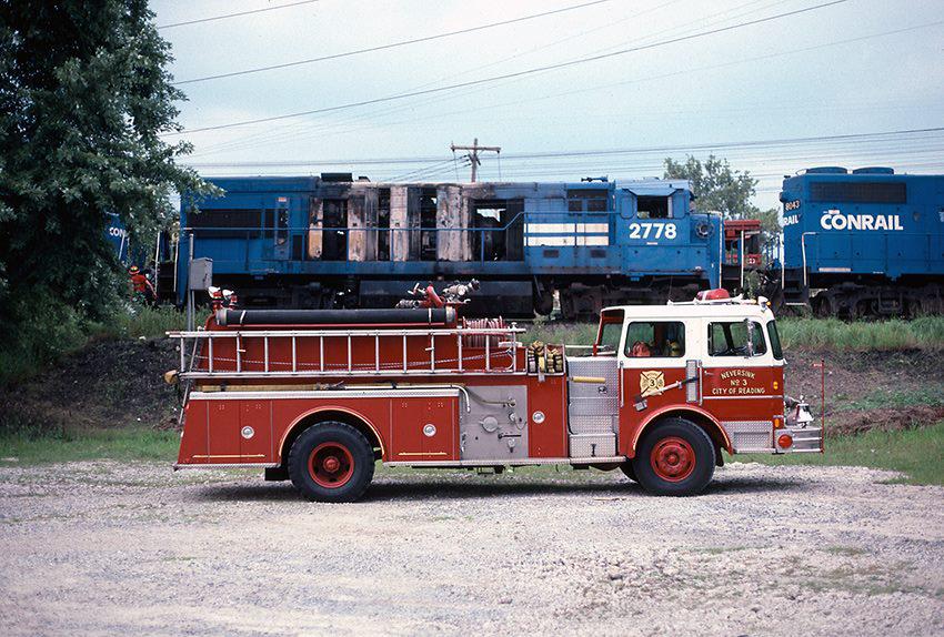 CR 2778 went up in flames in September 1989. Here is the engineer's side. | Conrail Photo Archive
