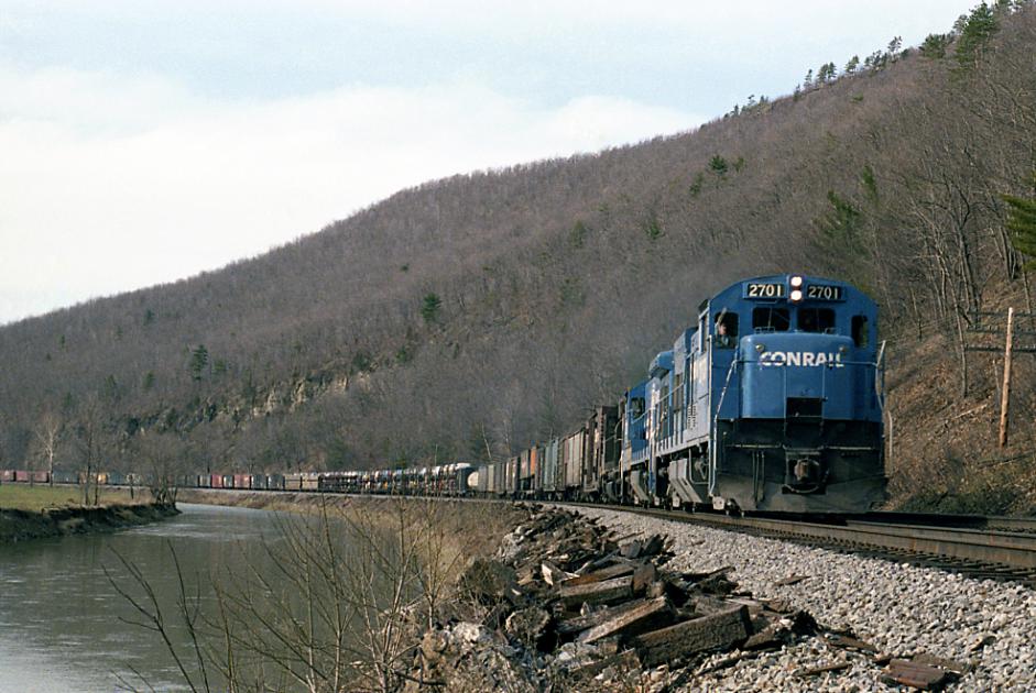 CR 2701 Cameron, NY 4/23/1978 | Conrail Photo Archive