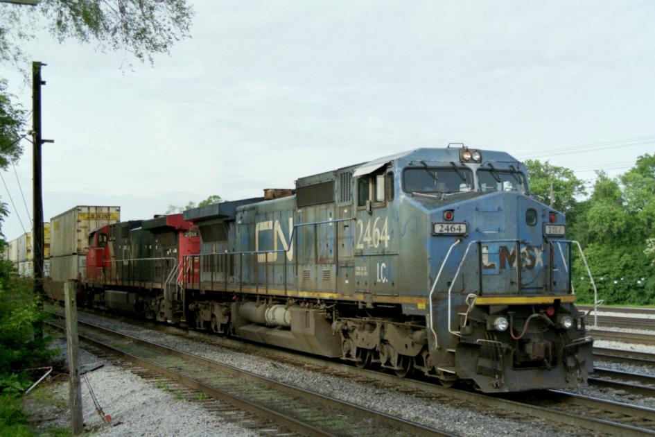 IC 2464 (LMS 737) | Conrail Photo Archive