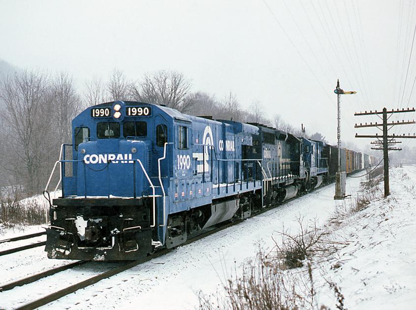 CR 1990 Cameron Mills, NY 12/22/1985 | Conrail Photo Archive