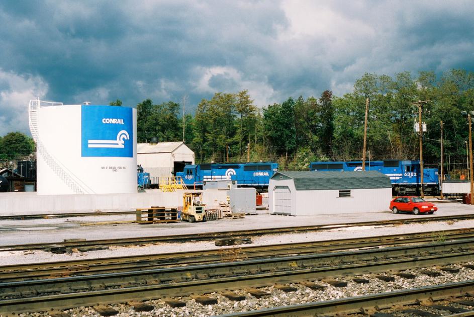 CR helper engine facility at Cresson, PA | Conrail Photo Archive