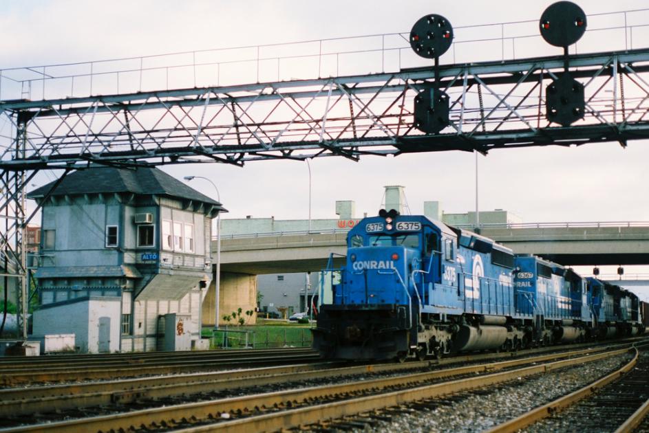 CR 6375 at Altoona, PA | Conrail Photo Archive