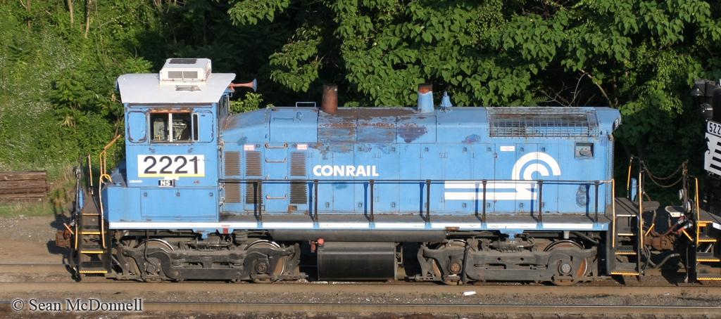 NS 2221 (CR 9562) | Conrail Photo Archive
