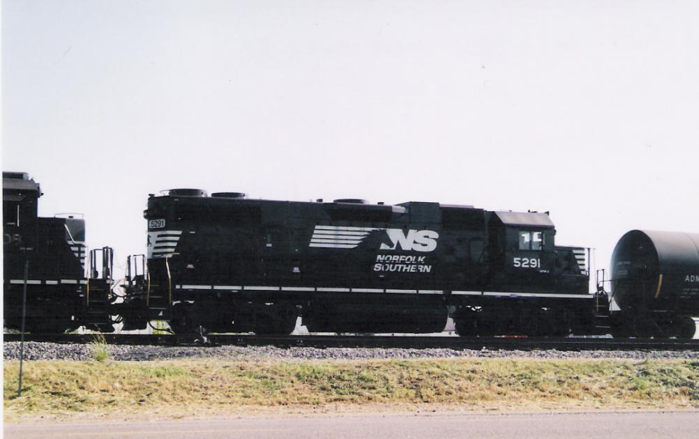 NS 5291(ex CR 8092) at New Haven, IN | Conrail Photo Archive