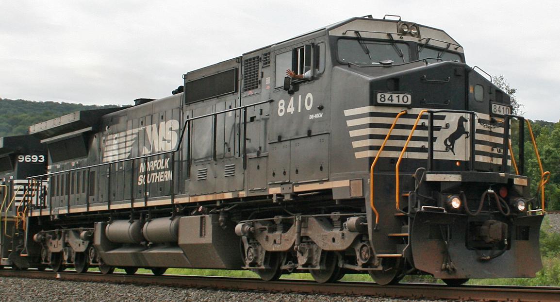 NS 8410 (CR 6214) | Conrail Photo Archive