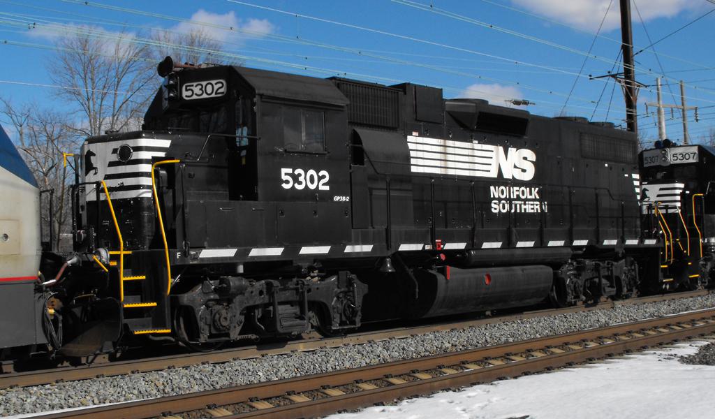 NS 5302 (CR 8117) | Conrail Photo Archive