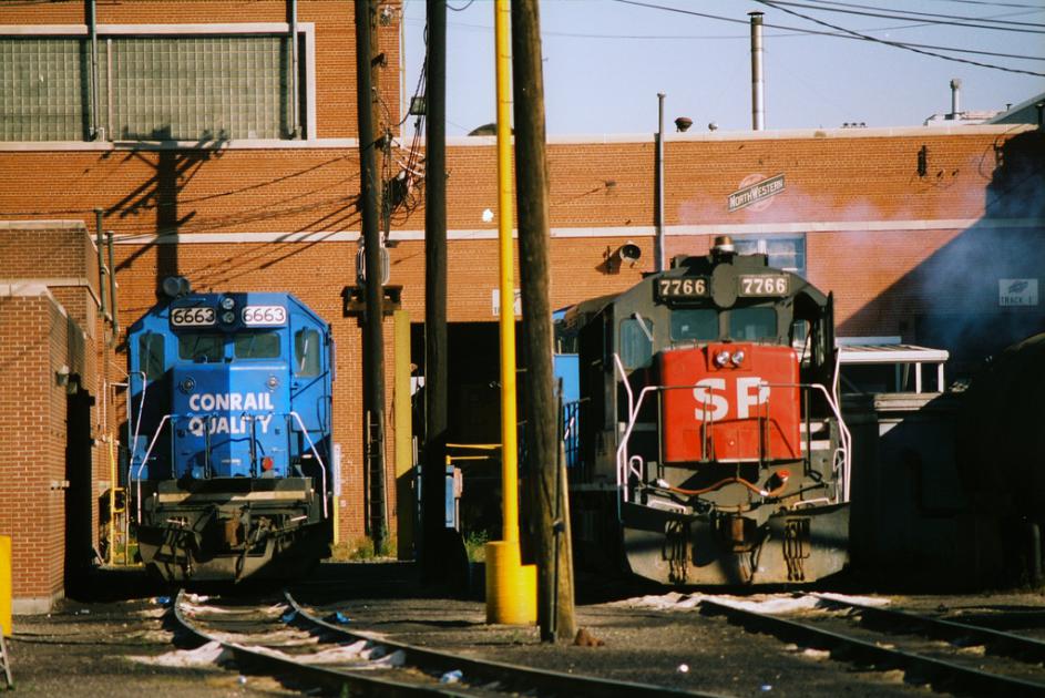 CR 6663 at Proviso yard, Chicago, IL | Conrail Photo Archive