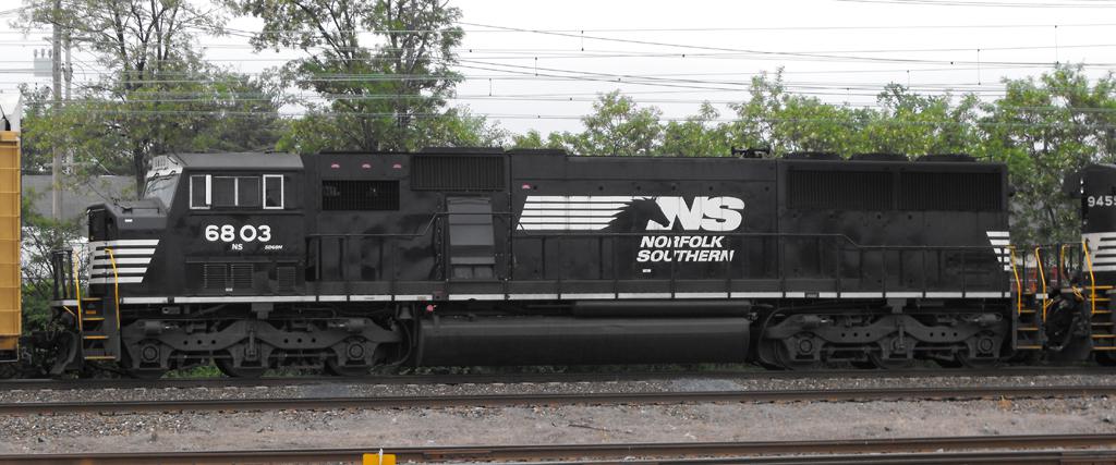 NS 6803 (CR 5570) | Conrail Photo Archive