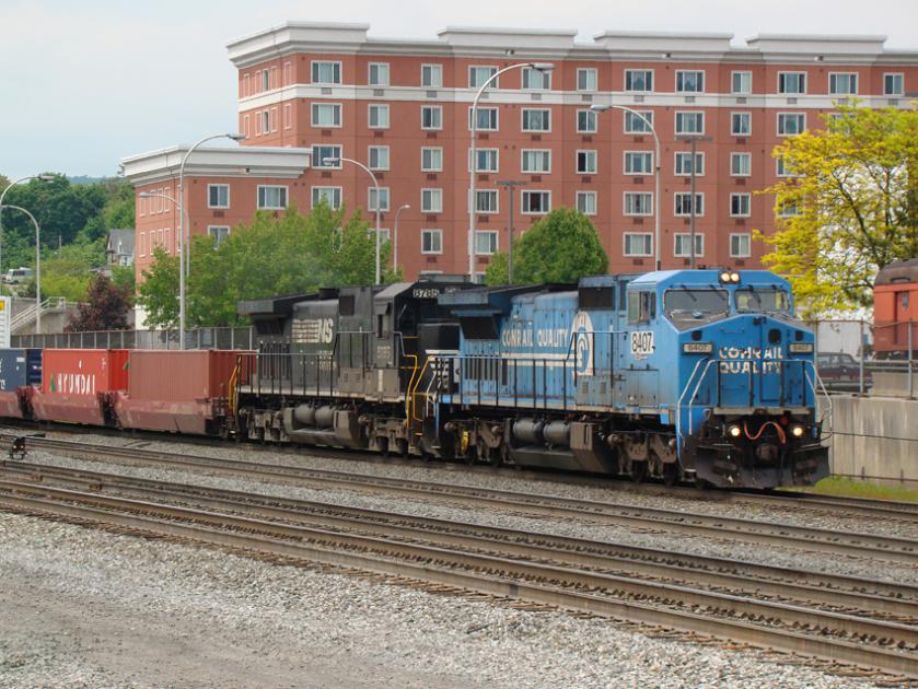 NS 8407 (CR 6210) | Conrail Photo Archive