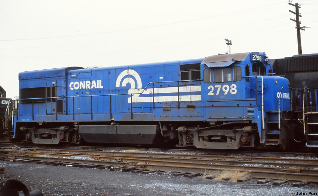 CR 2798 Rutherford, PA 12-26-1982 | Conrail Photo Archive