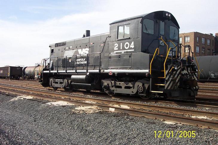 NS 2104 (CR 9414) | Conrail Photo Archive