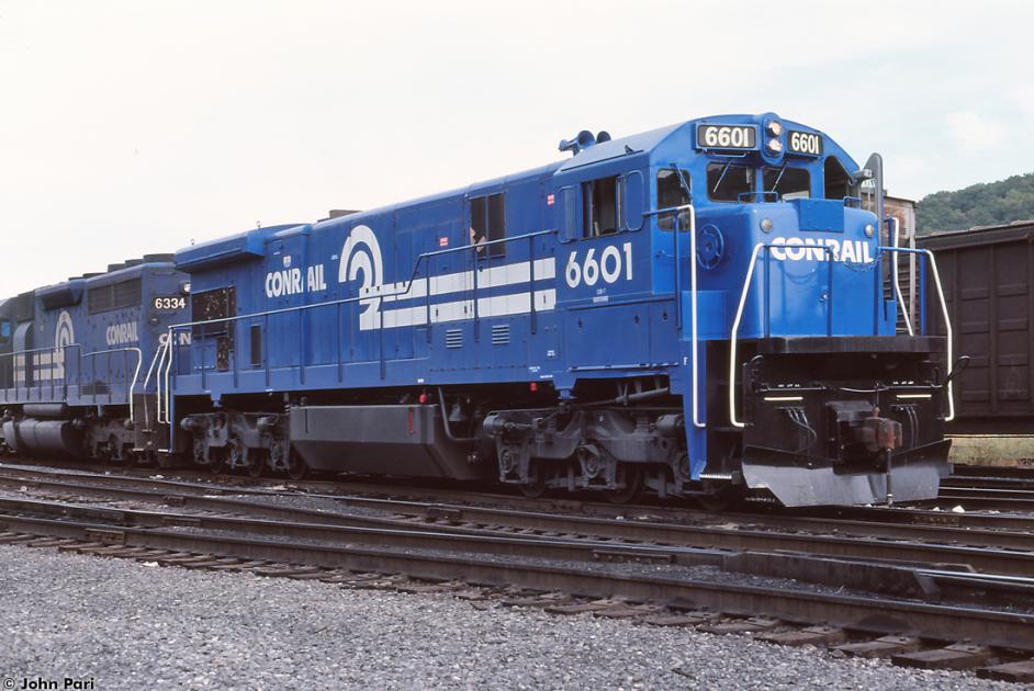 CR 6601 - C30-7 at Allentown, PA | Conrail Photo Archive