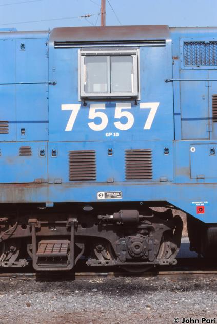CR 7557 - GP10 (Cab Detail) | Conrail Photo Archive