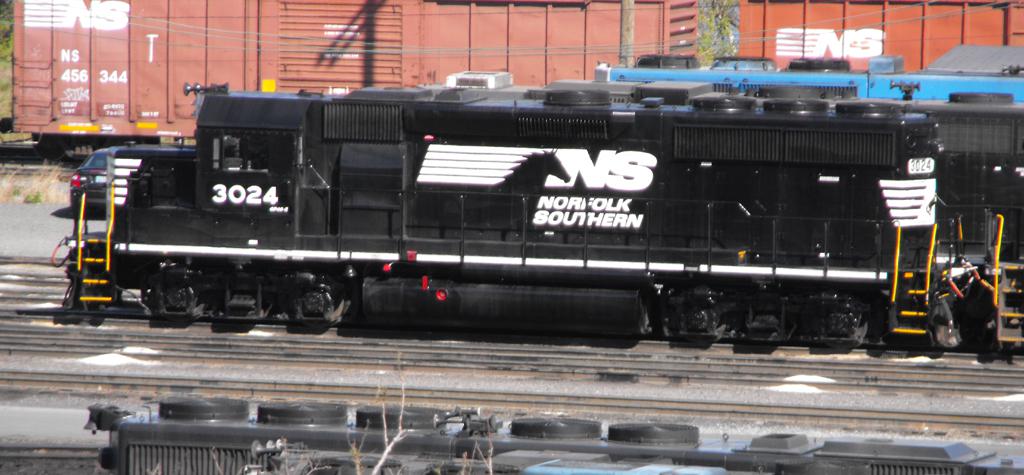 NS 3024 (CR 3319) | Conrail Photo Archive