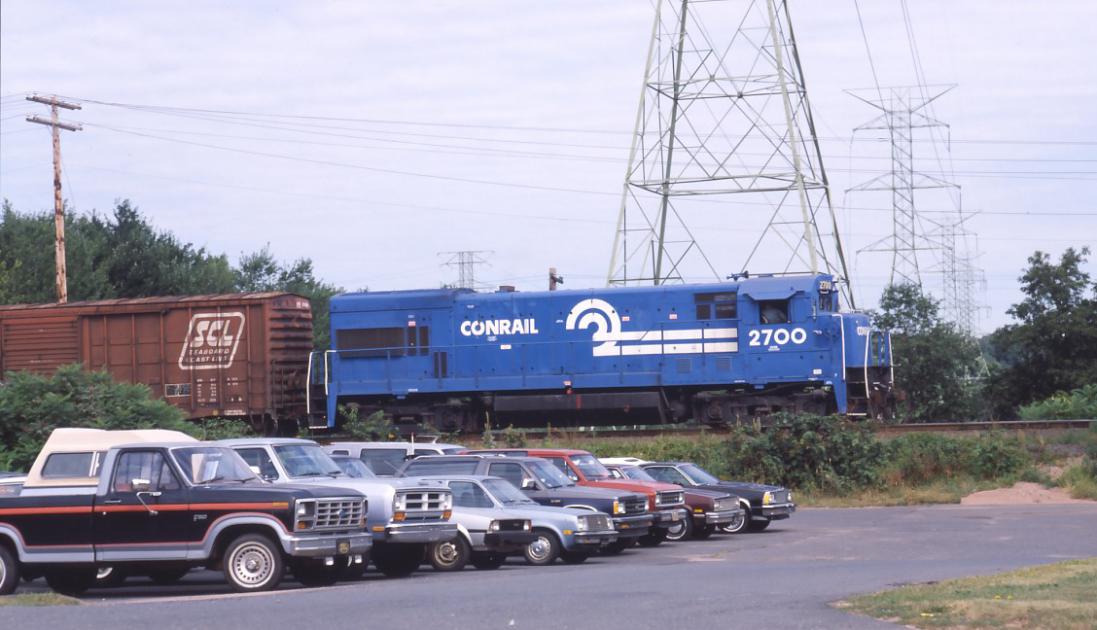 CR 2700 Manchester, CT 8/23/88 | Conrail Photo Archive