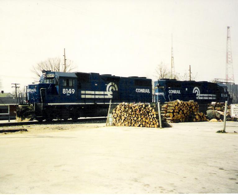 CR 8149 and 8144 | Conrail Photo Archive