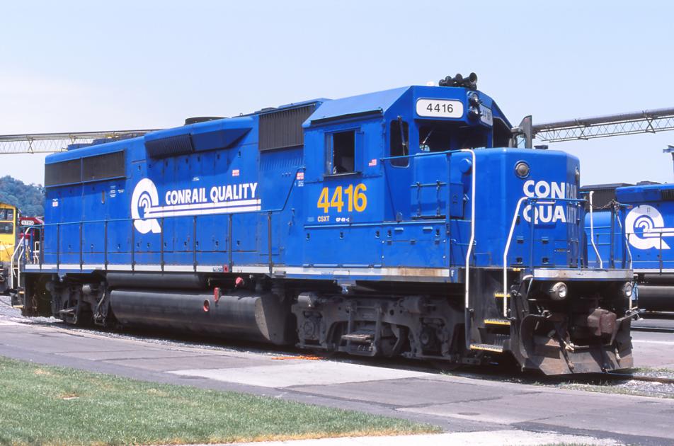 CSXT 4416 (CR 3318) | Conrail Photo Archive