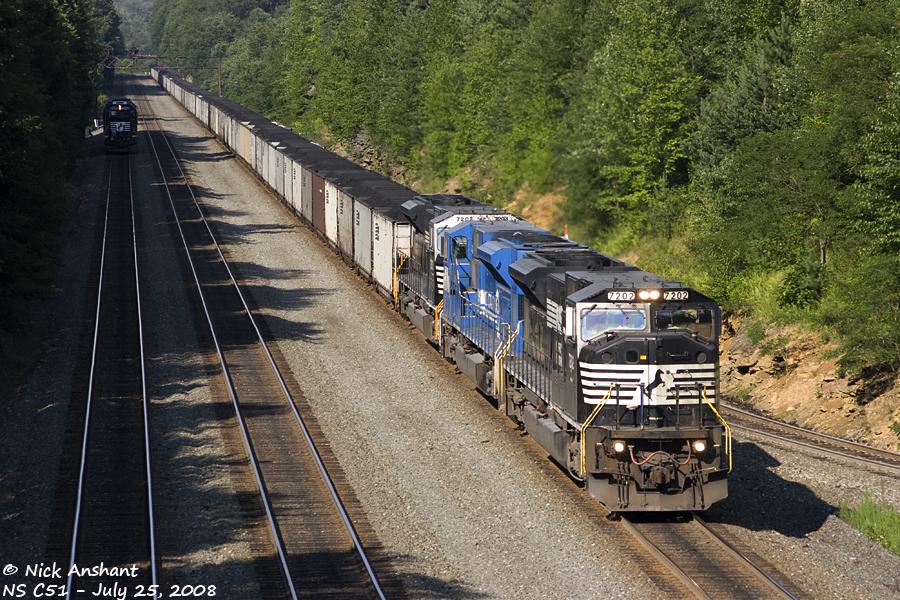 NS SD80MAC 7202 at Sonman, PA | Conrail Photo Archive