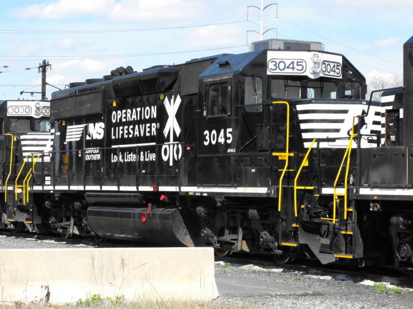 NS 3045 (CR 3355) | Conrail Photo Archive