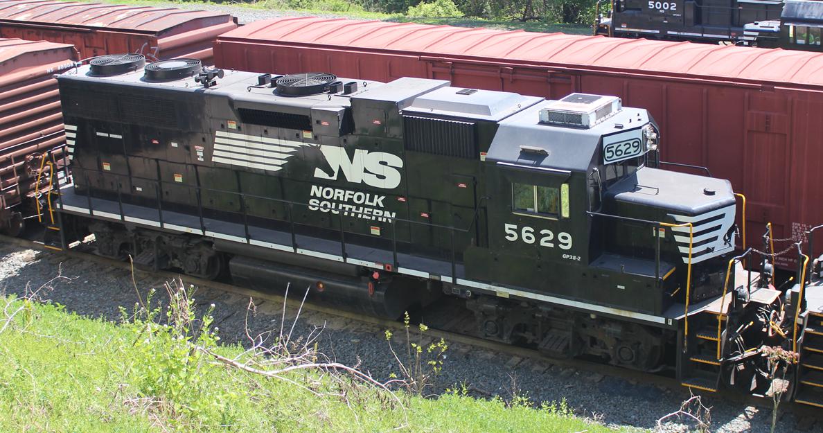 NS 5629 (NS 2936/CR 7889) | Conrail Photo Archive
