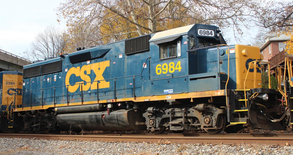 CSXT 6984 (CSXT 4449/CR 3393) | Conrail Photo Archive