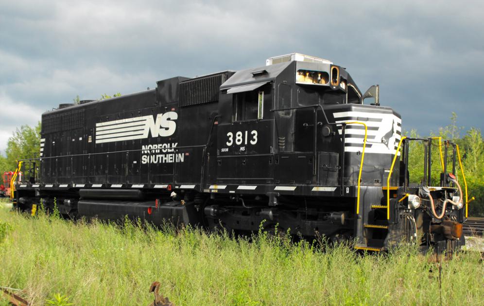 NS 3813 (CR 6947) | Conrail Photo Archive