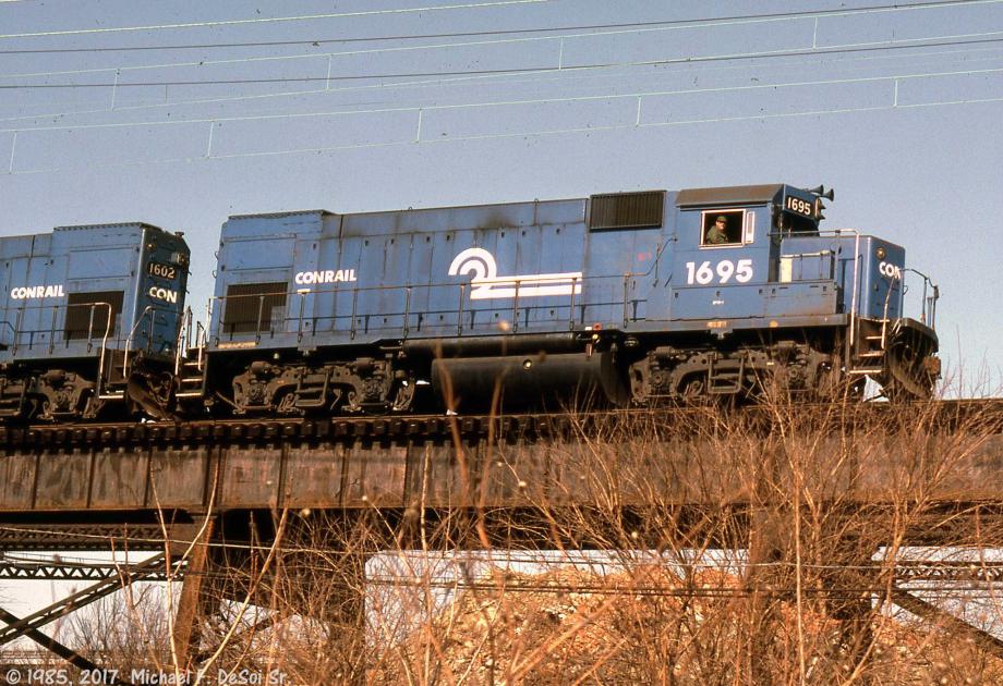 CR 1695 leads an eastbound on the Delair bridge approach (The Woodwork ...
