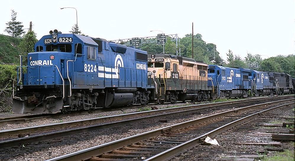CR 8224 leads a freight at Belmont in Philadelphia 5/11/1980 | Conrail ...