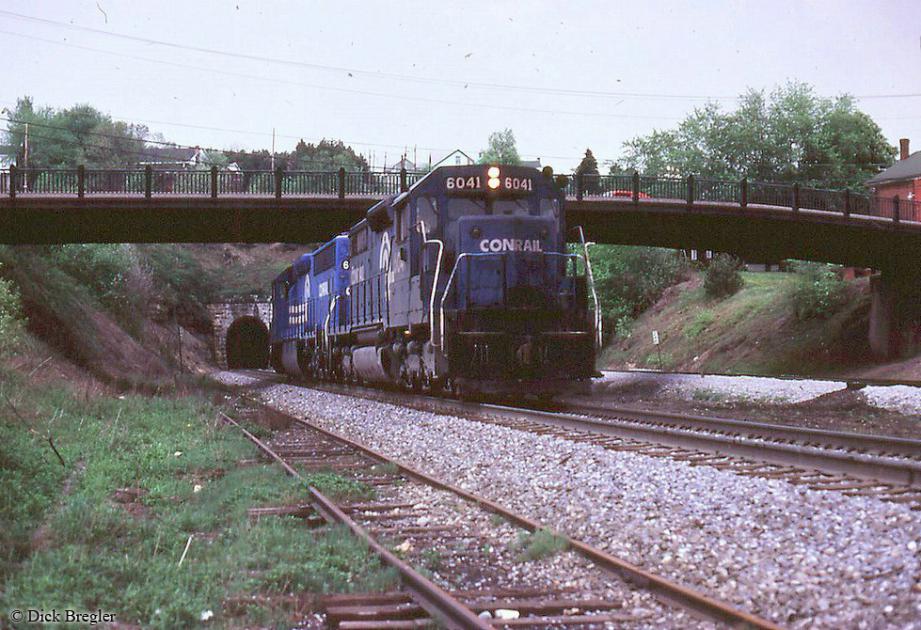CR 6041 at Gallitzin in 1982 | Conrail Photo Archive