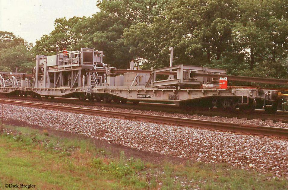 Welded rail train at Perdix, PA | Conrail Photo Archive