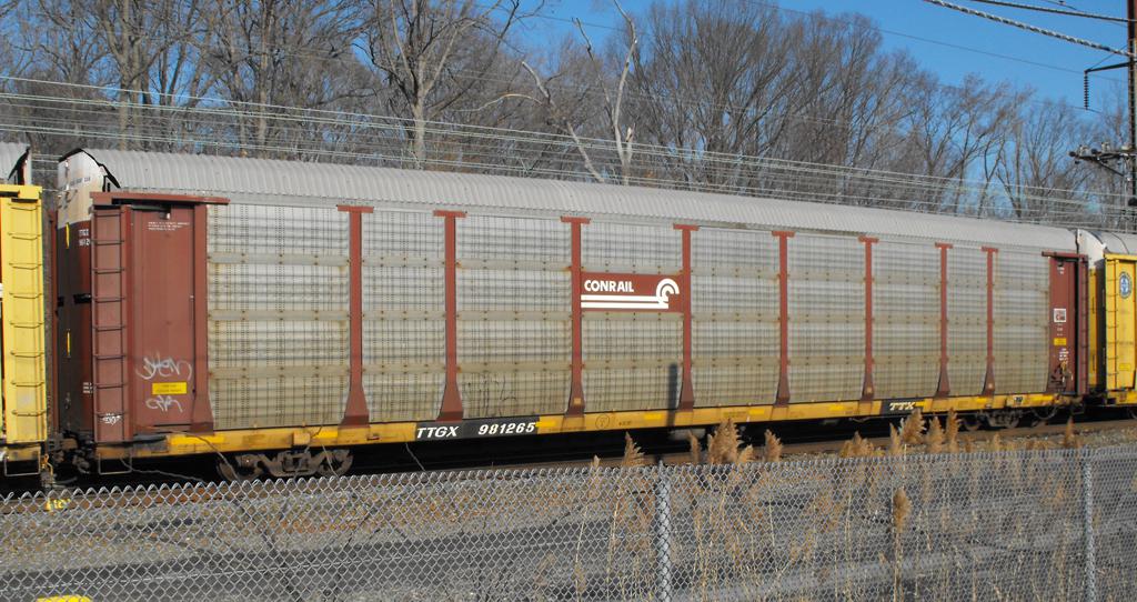 TTGX 981265-Rack class ML2L | Conrail Photo Archive