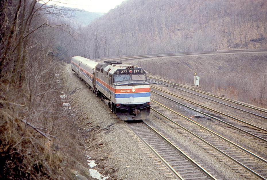 Amtrak 277 Altoona, PA 3-13-1981 | Conrail Photo Archive