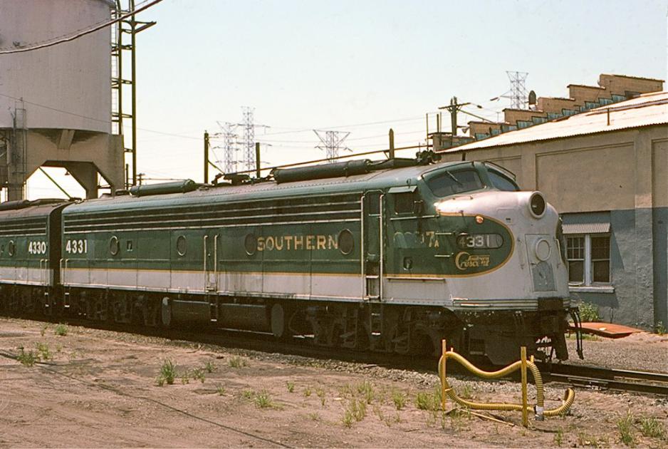 NJT 4331 South Amboy, NJ 6-14-1980 | Conrail Photo Archive