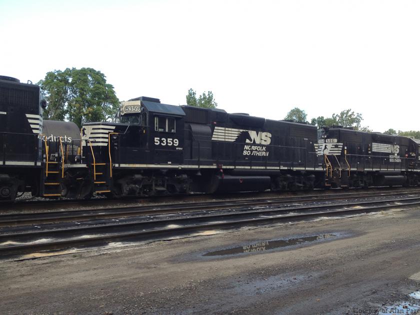 NS 5359 (CR 8214) | Conrail Photo Archive